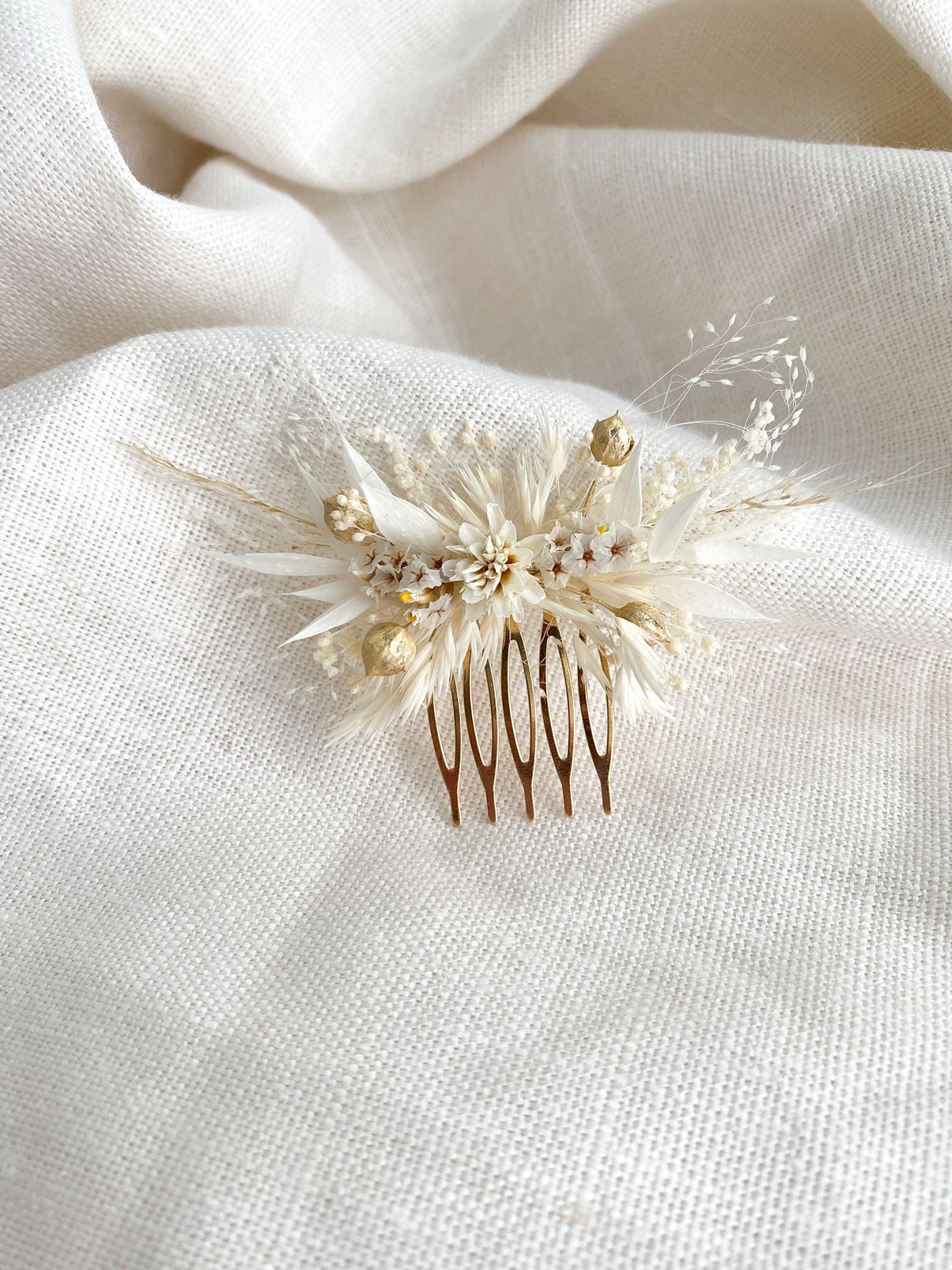 Metalen haarkam van droogbloemen - eigen kleuren – Made with love